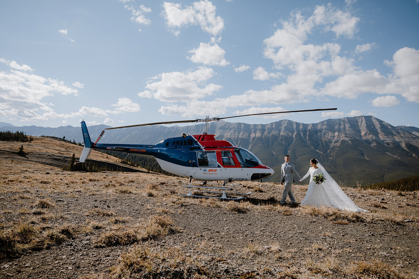 How to Plan a Helicopter Wedding/Elopement in Banff (Dila Pertiwi)